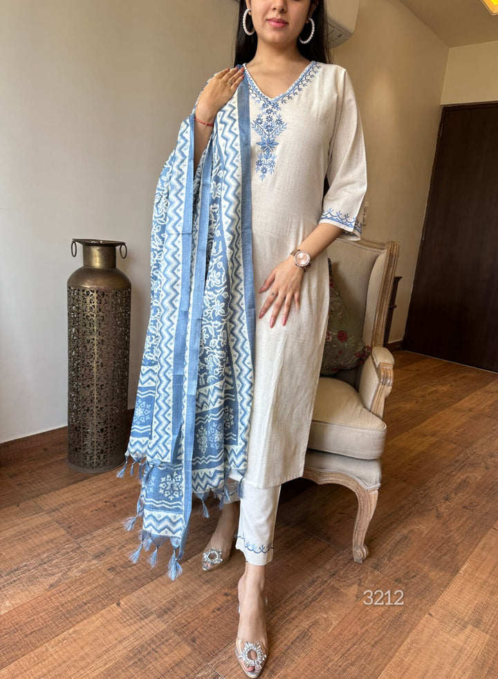 Style Jaipur - Buy Ethnic & Traditional Women Clothing
